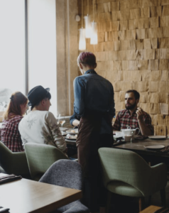 10 characteristics of a good waiter – Ristomanager